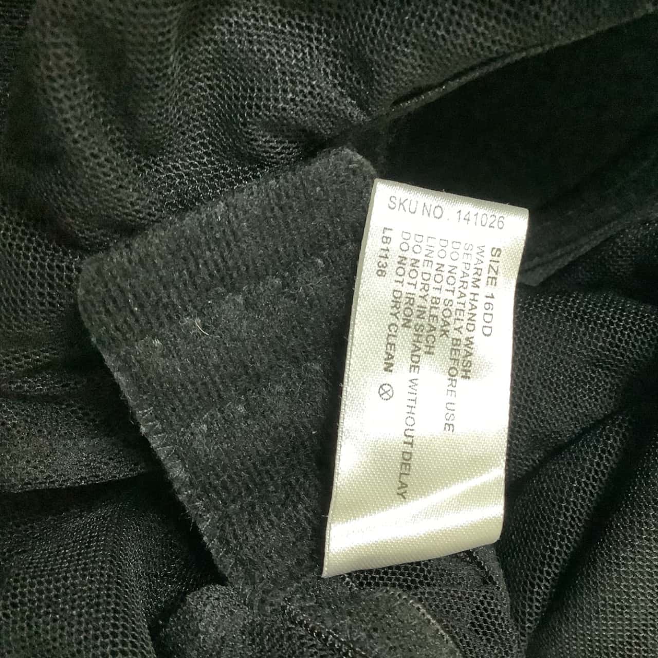 Women’s Size 16DD Black Camisole(s)