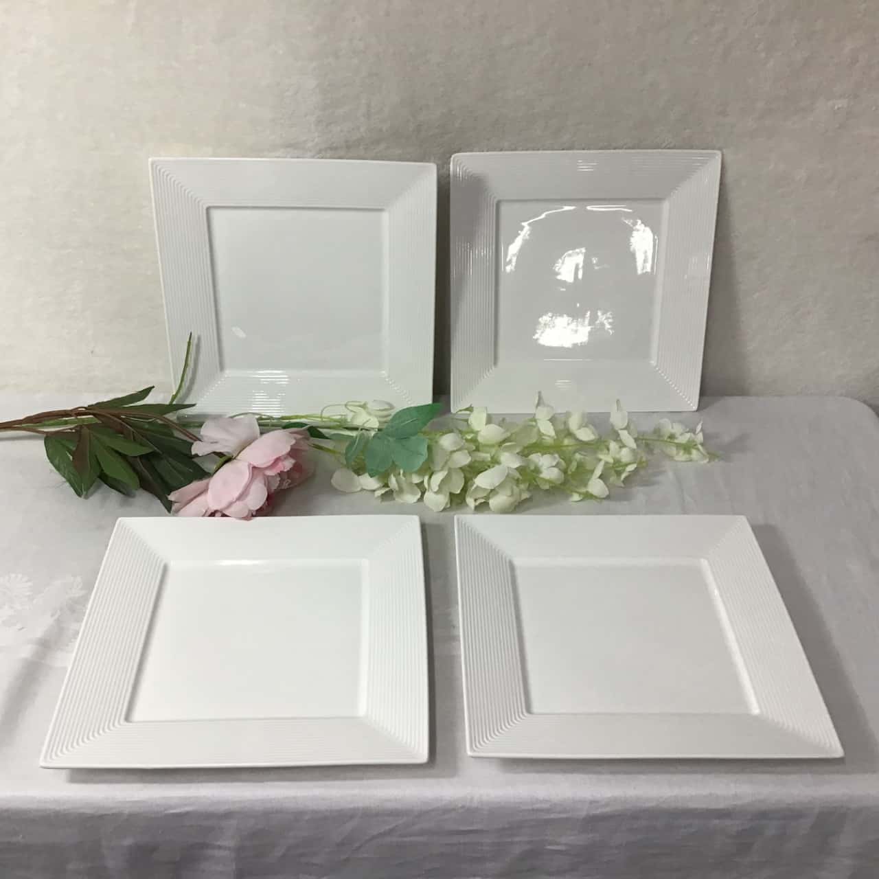 Casa Domani Casual White Evolve Square Porcelain Dinner Plates (x 4)