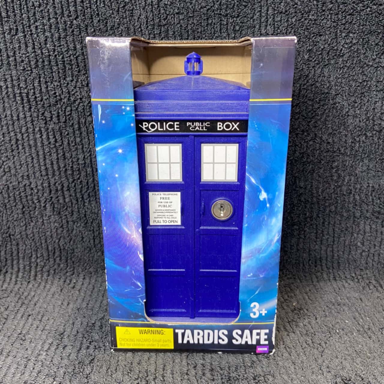 Doctor Who - Tardis Safe (24cm) Boxed(s)