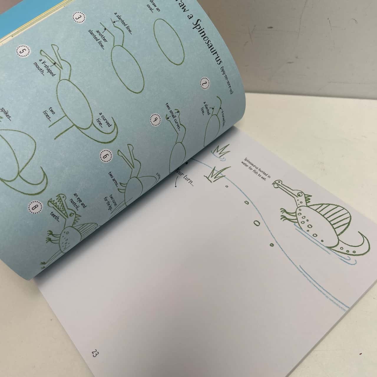 Step-by-Step Drawing Dinosaurs - Usborne(s)