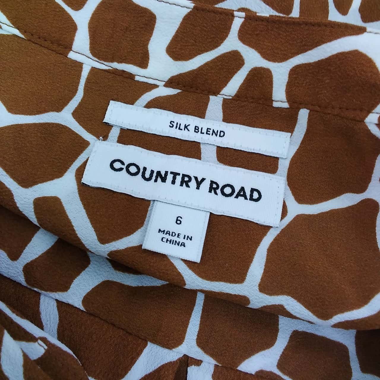 COUNTRY ROAD Womens 6 Tan Urban Long Slv Print Blouse (04, 883)(s)