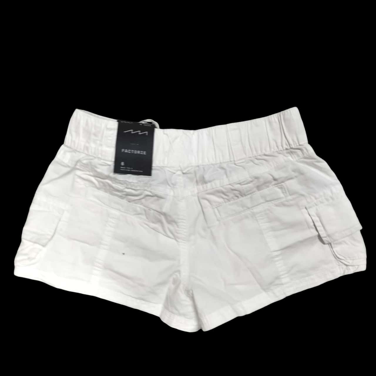 ***SUPER SALE **Factorie Womens Size 6 Shorts White Now $4(s)