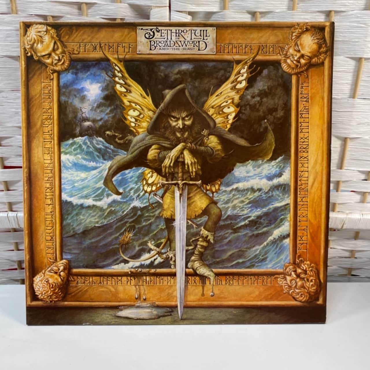 Jethro Tull LP the Broadsword and the beast