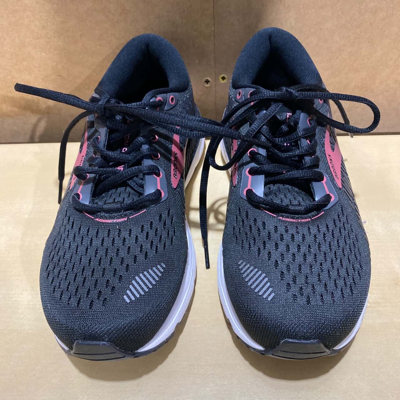 Brooks Addiction GTS Womens Run DNA Black (s)