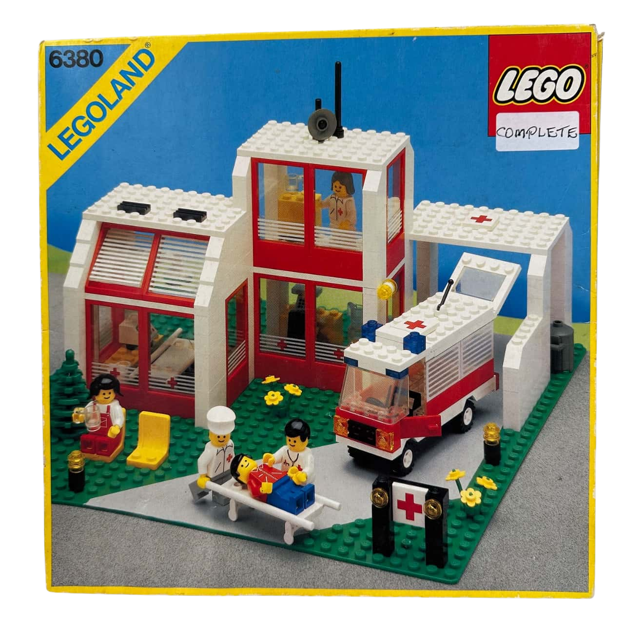 Lego Legoland 6380 Emergency Treatment Centre, Appears Complete(s)