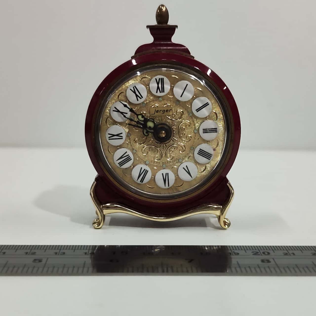 Jerger Mini Vintage Red Round Clock As Is (s)