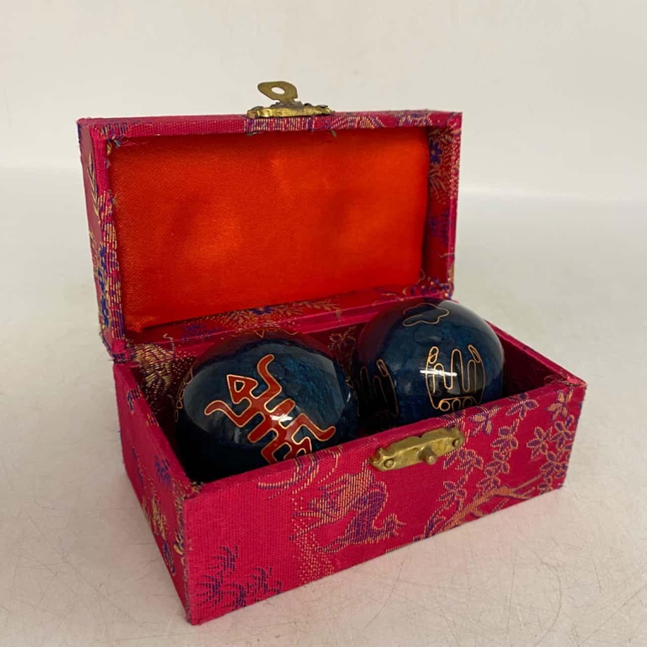 Chinese Boding Balls Feng Shui Hand Chime Balls In Pink Floral Box(s)