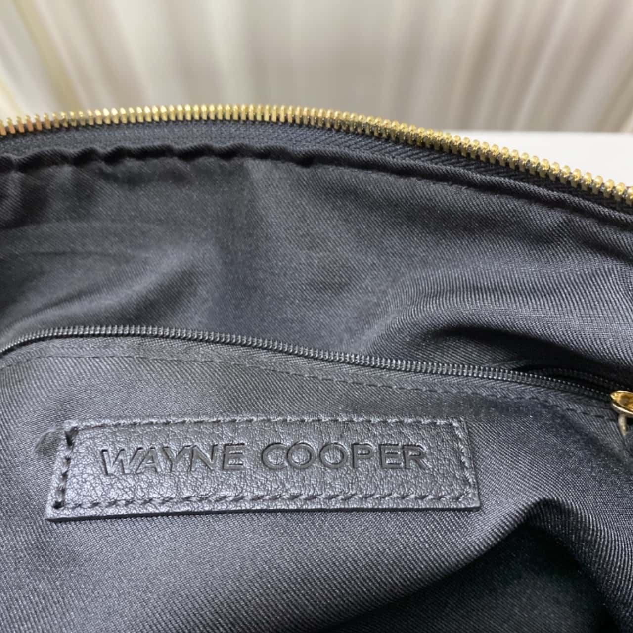 Wayne Cooper Womens Black (s)