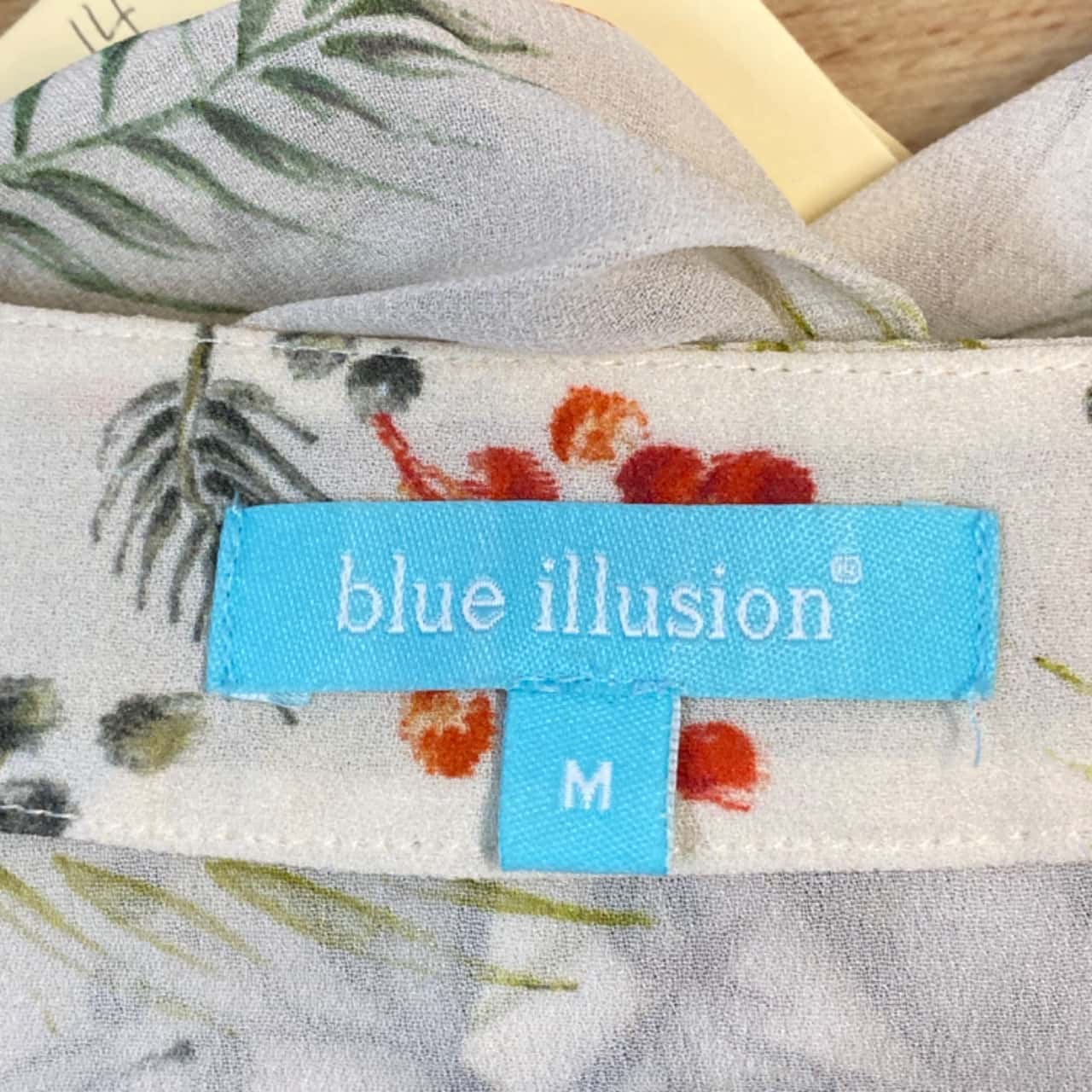 Blue Illusion Womens Open Kimono / Multicoloured Bird Print (s)