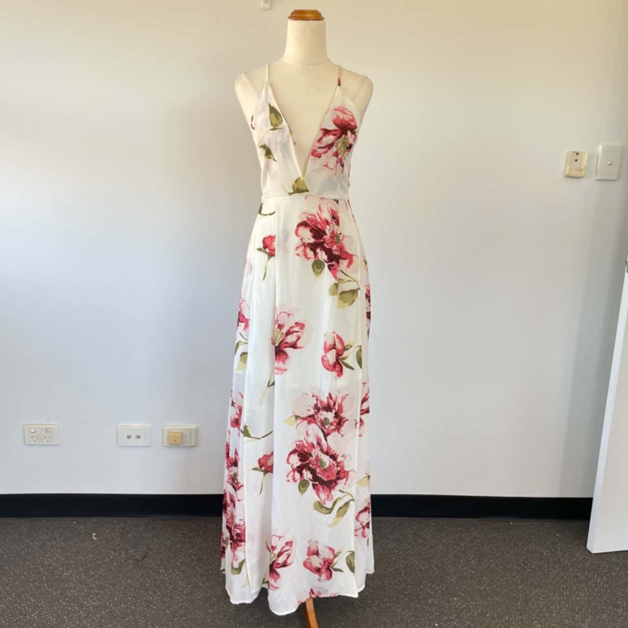 Asha White Floral Wrap Double Split Maxi Dress Size 12 / L (s)