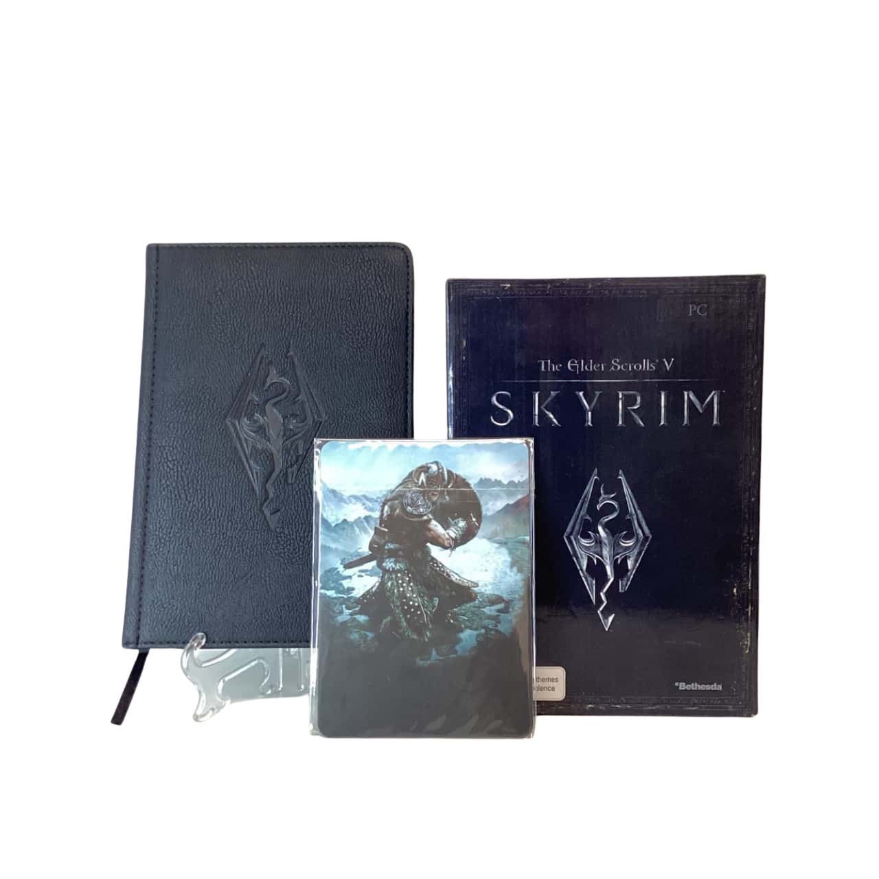 Skyrim The elder scrolls V PC game with notebook and map included