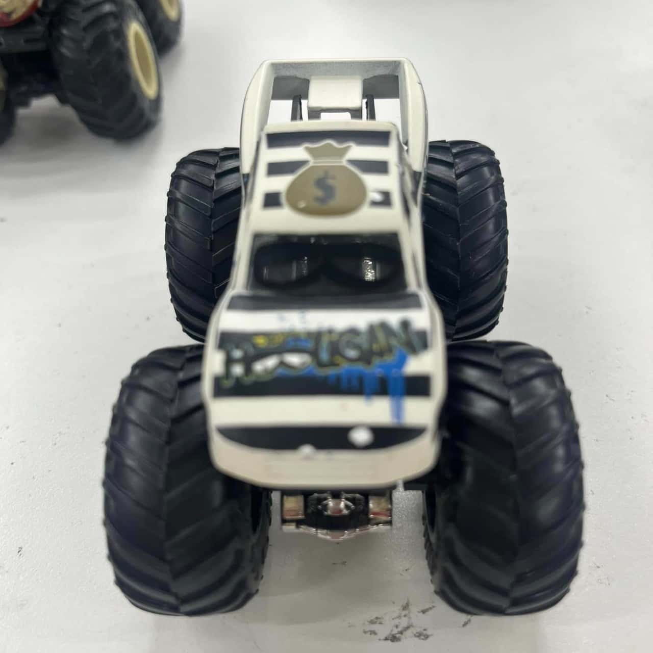 Monster Trucks x 5 -Leopard Shark, Mad Scientist, Hooligan, Titan and ...