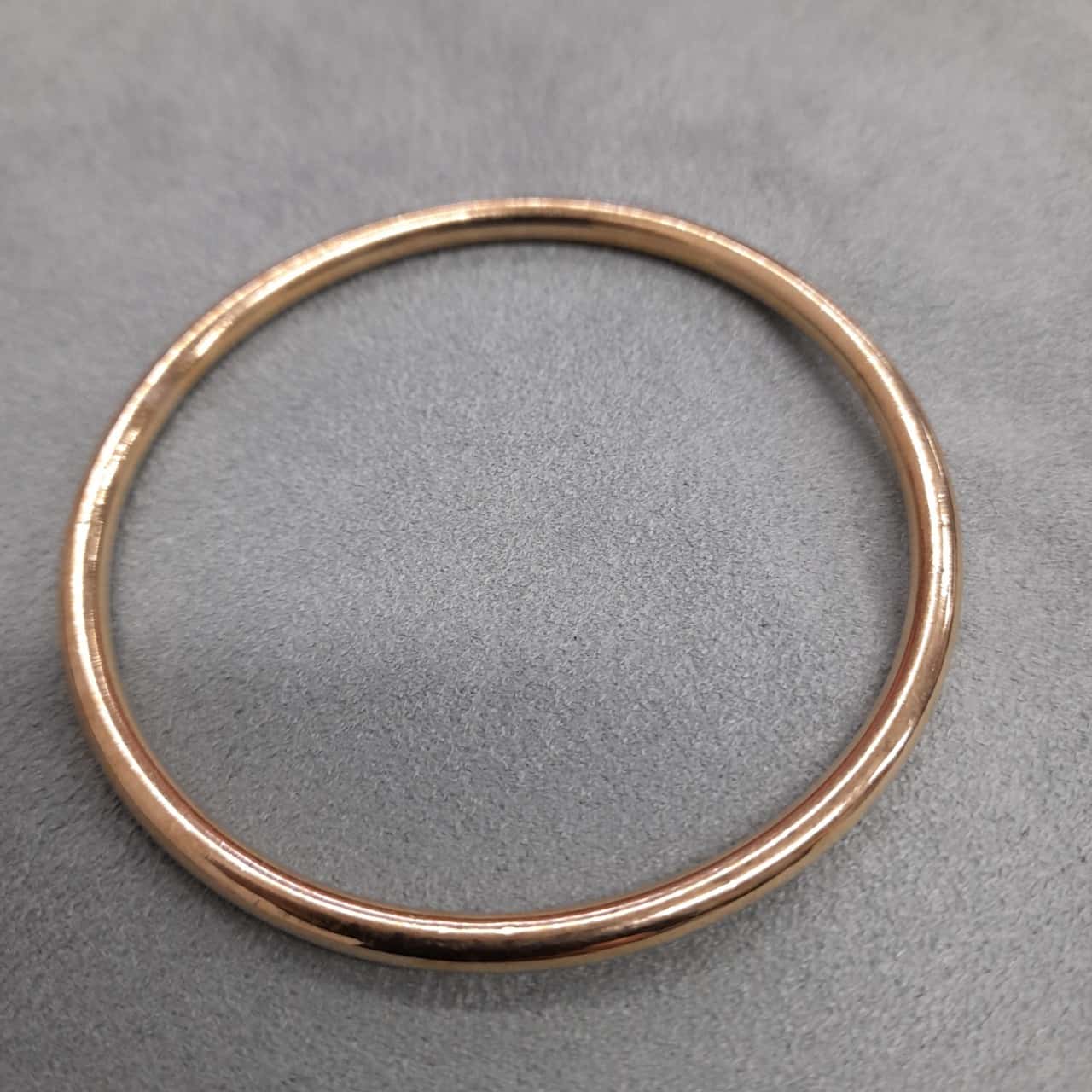 9ct Golf Bangle