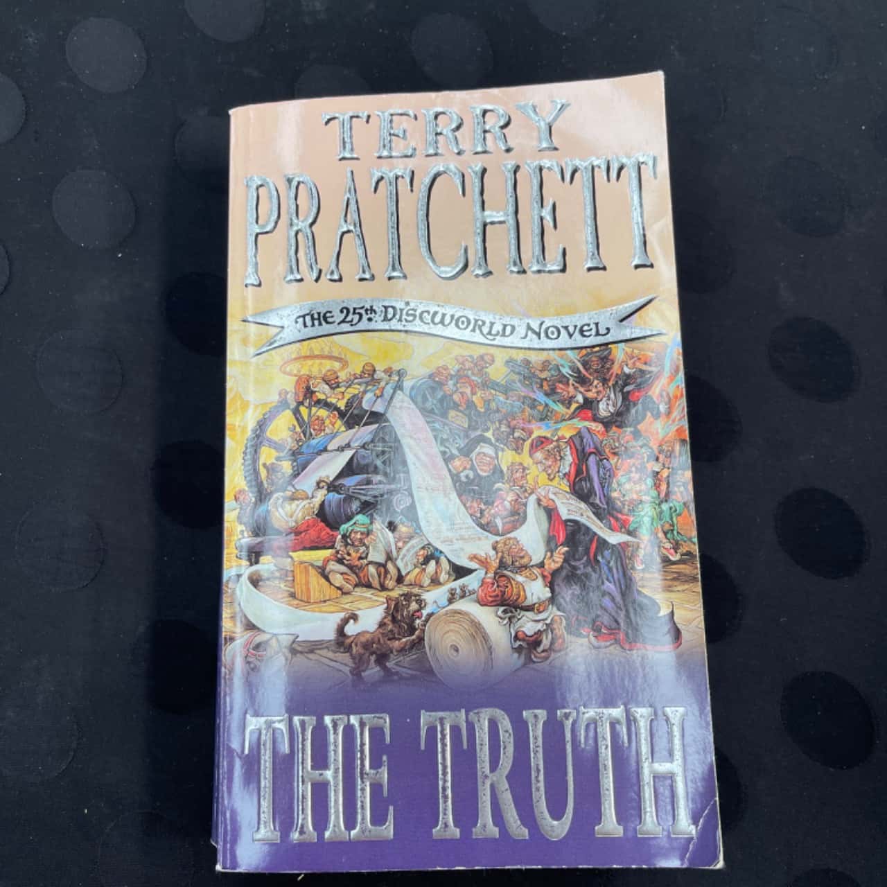 Terry Pratchett- The Truth(s)