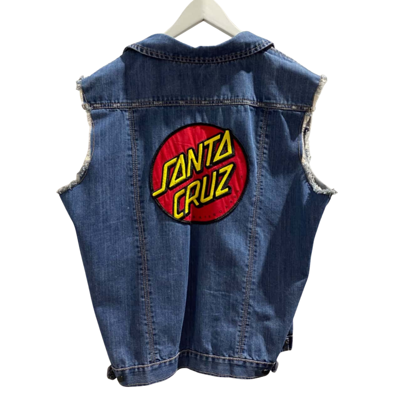 Santa Cruz Mens Cut Off Sleeve Denim Jacket Vest. Size XL (s)