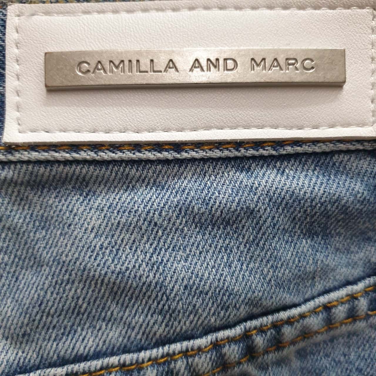 C&M Camilla and Marc 'Delphine' Distressed Denim Shorts Size 26(s)