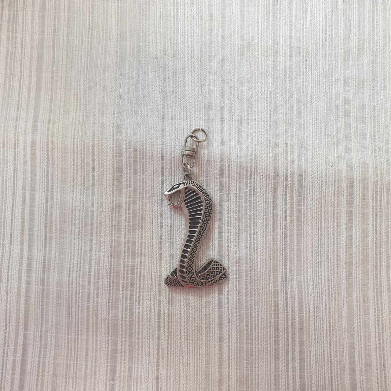 Unisex Silver Tone Cobra Key /Fob /Chain /Ring - RRP $49.99