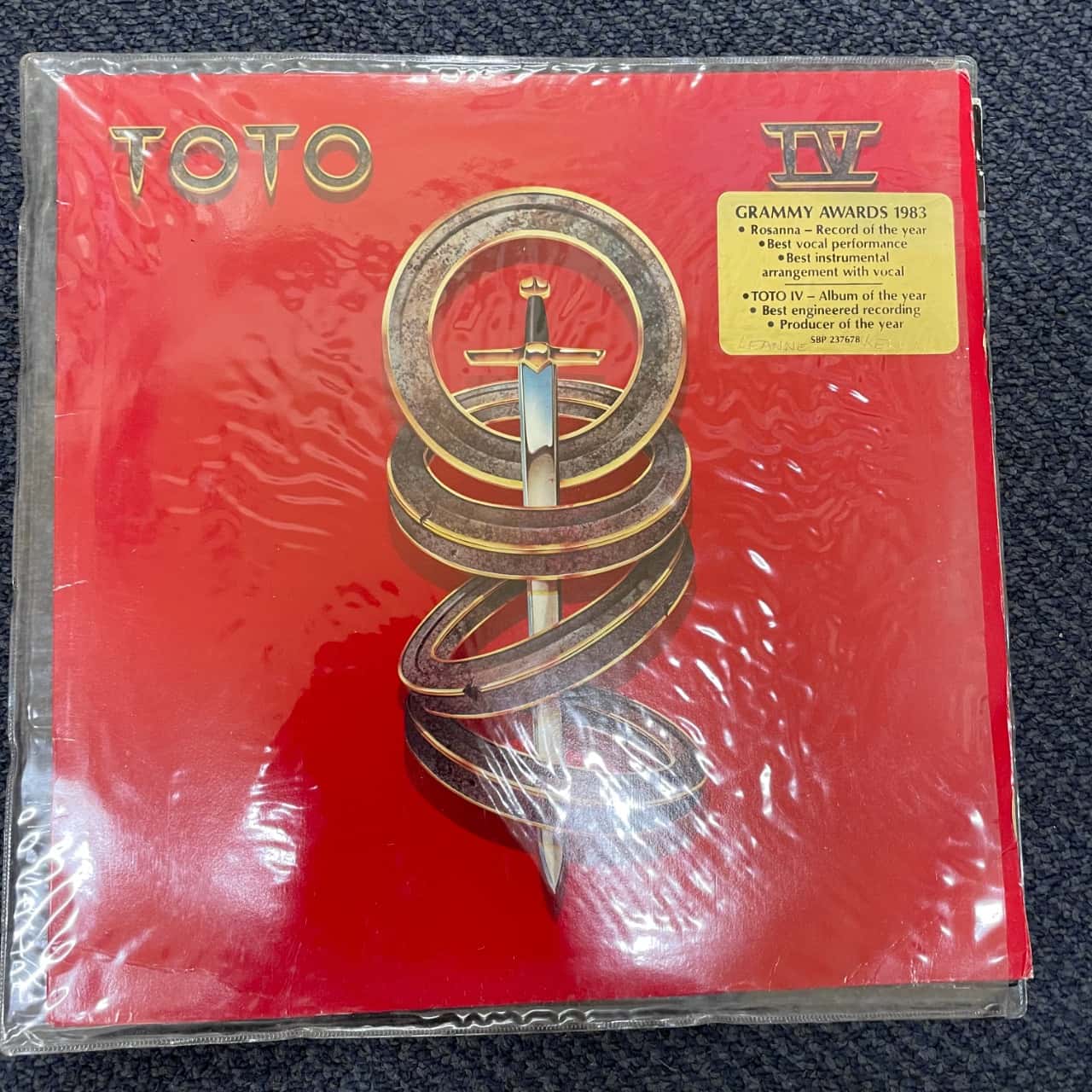 LP Vinyl: Toto IV: Grammy Awards 1983 Album of the Year.(s)