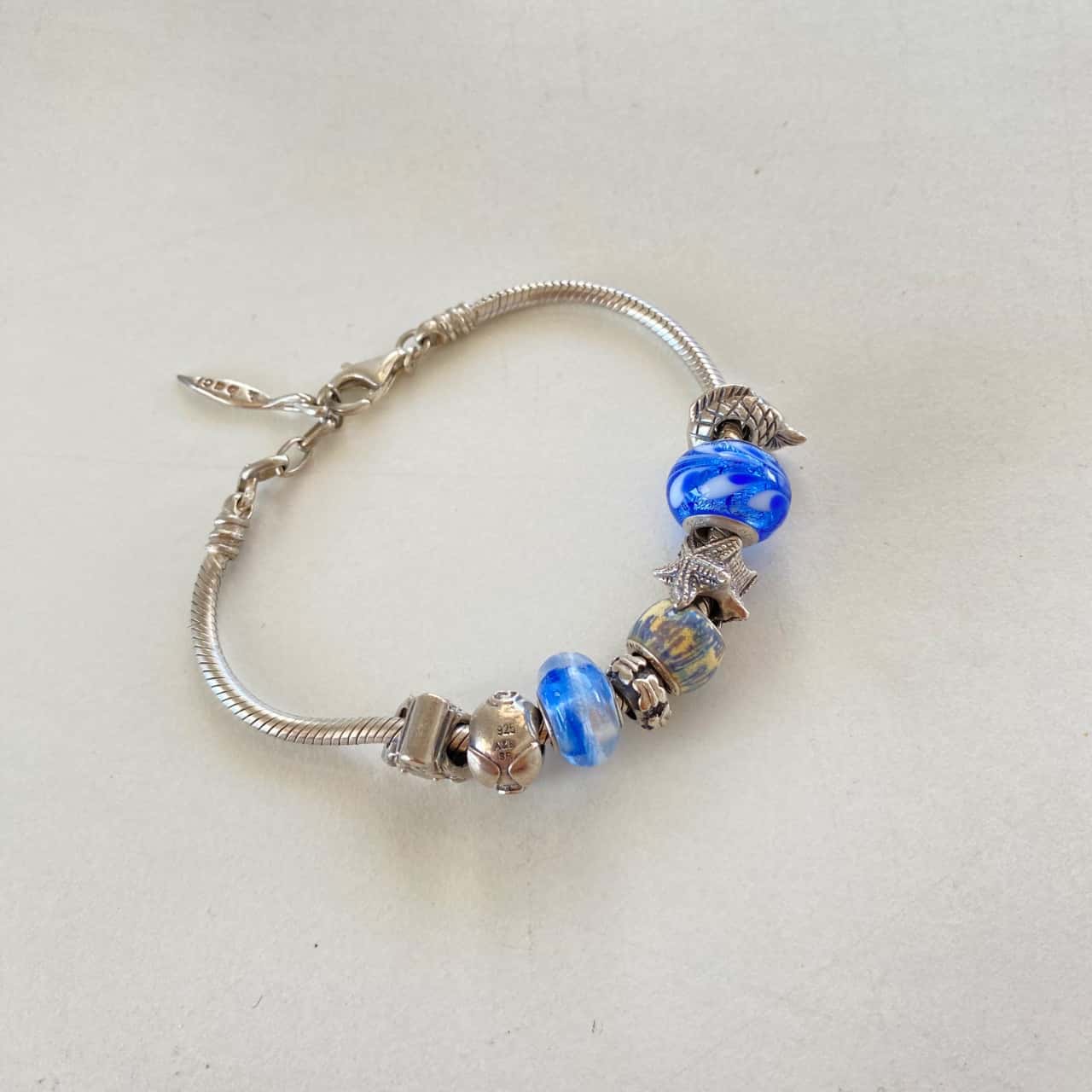 925 Sterling Silver Amore And Baci Italy Charm Bracelet (s)