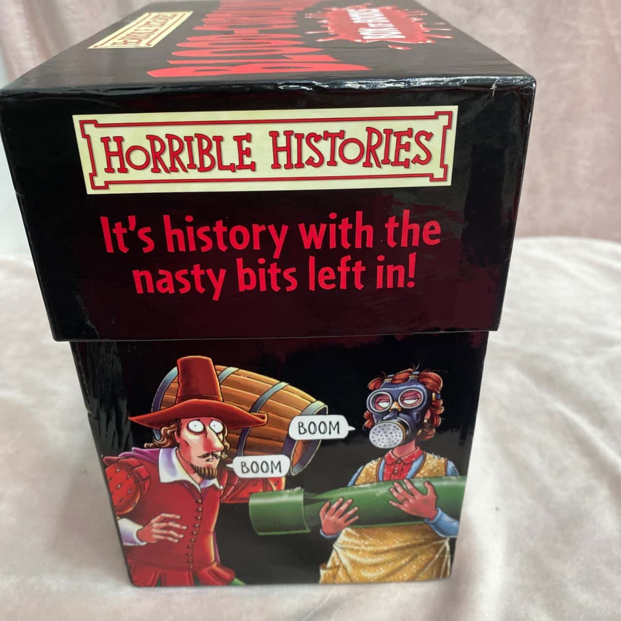 Horrible Histories Blood-Curdling Box Of Books