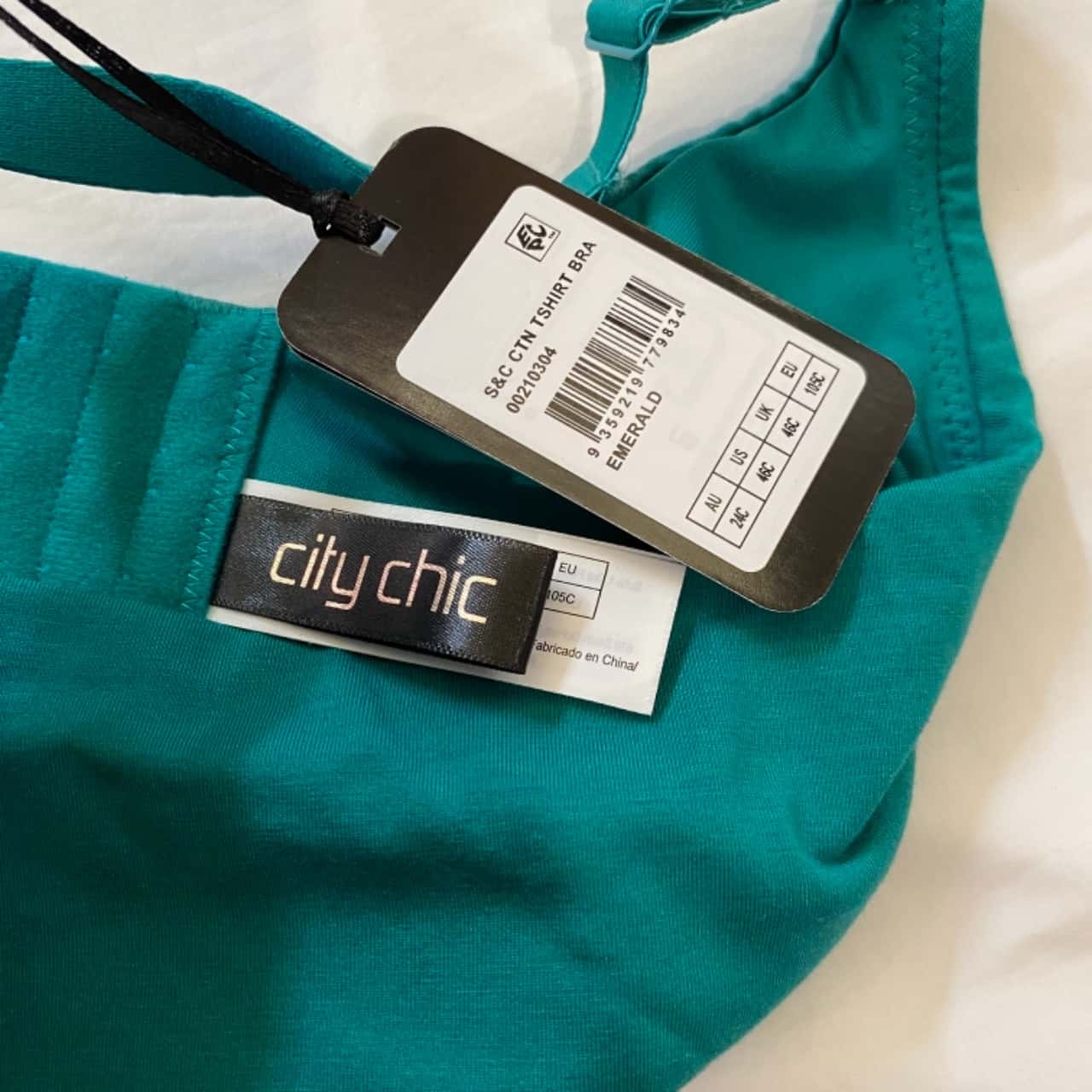 City Chic Size 24C Emerald T-shirt Bra(s)