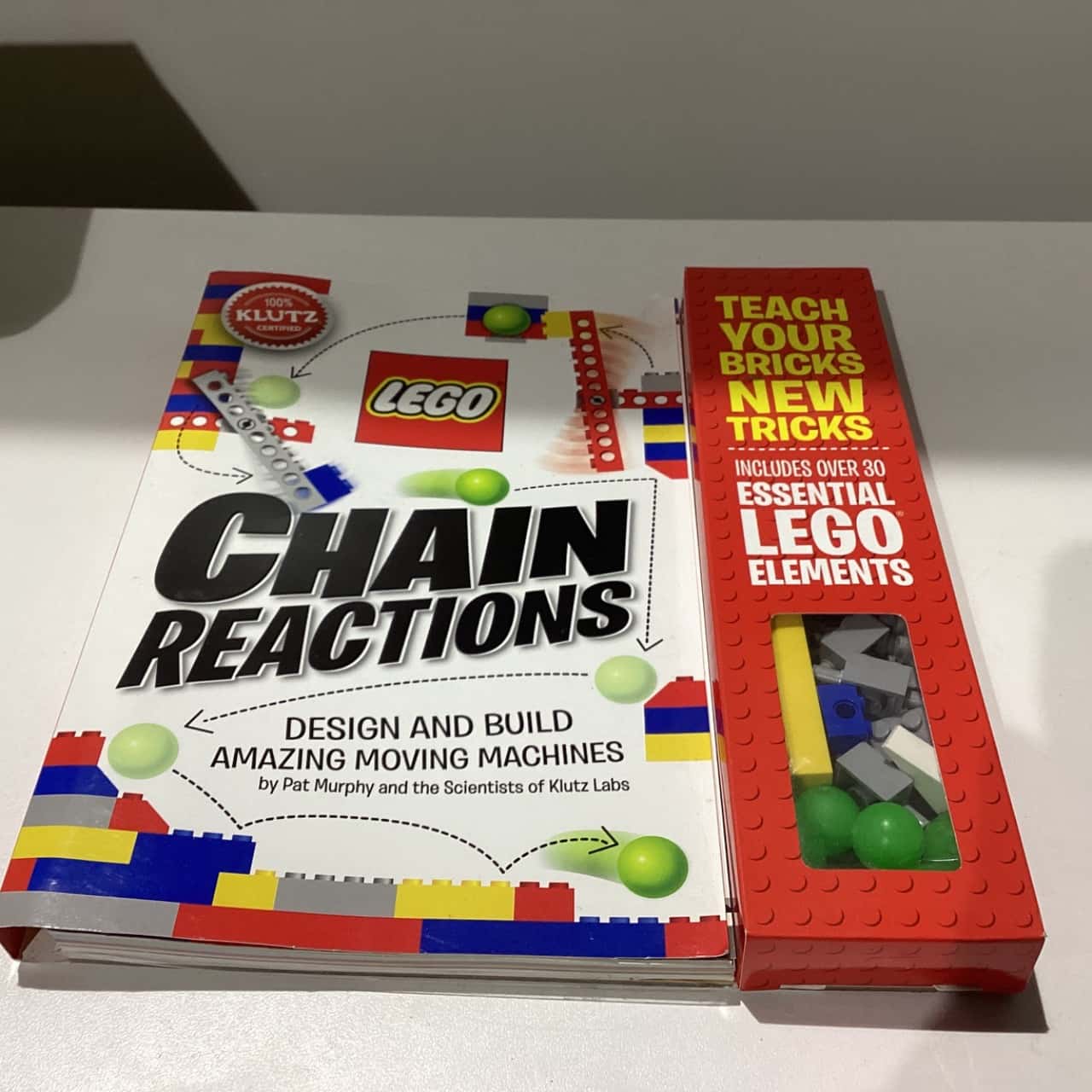 Brand New Lego Chain Reactions by Pat Murphy and Editors of Klutz (2015 ...