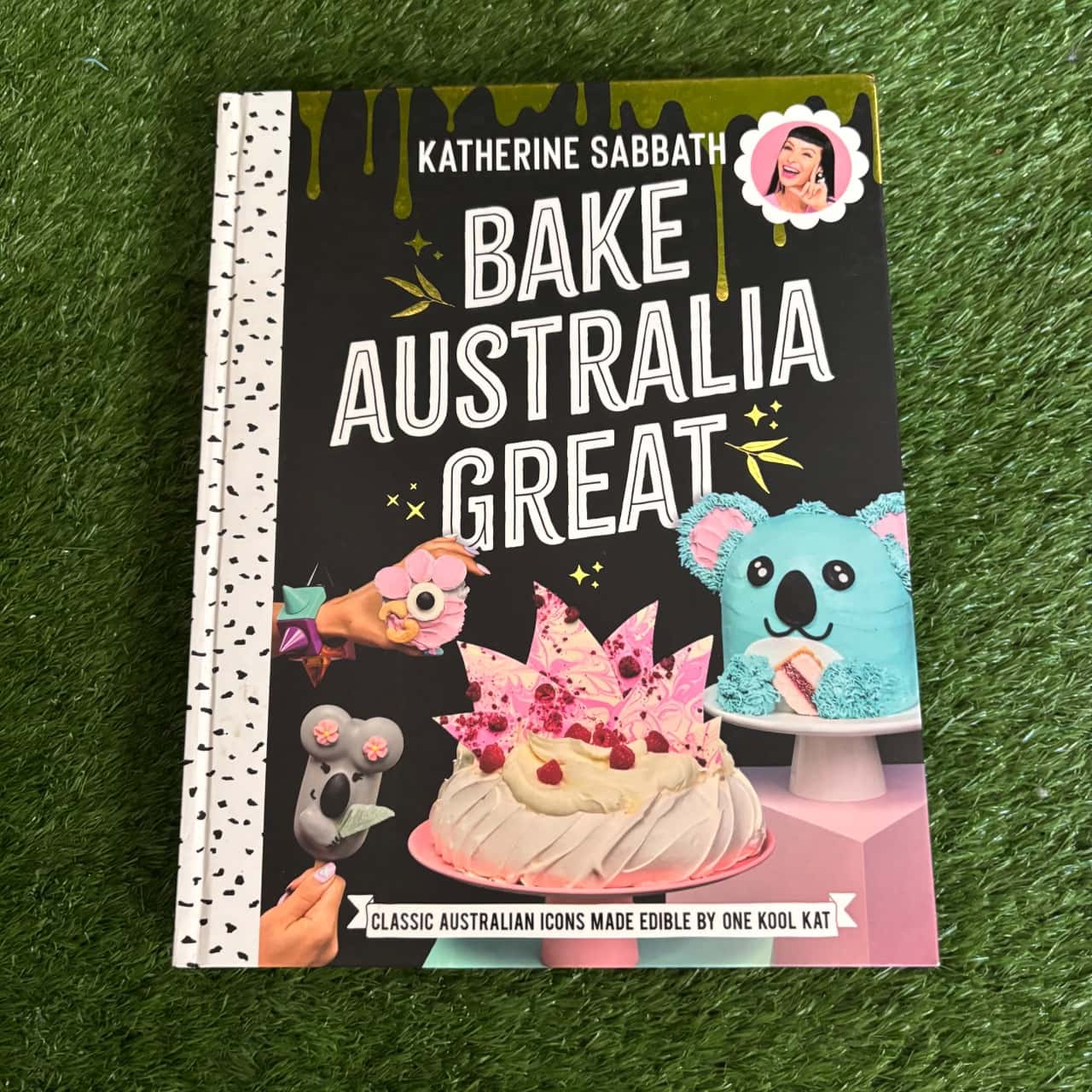 Bake Australia Great : Classic Australian Icons Made Edible By One Kool ...