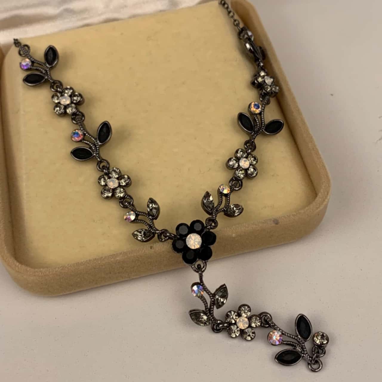 Manhattan Collections By Focus Womens Necklace In Presentation Box ...