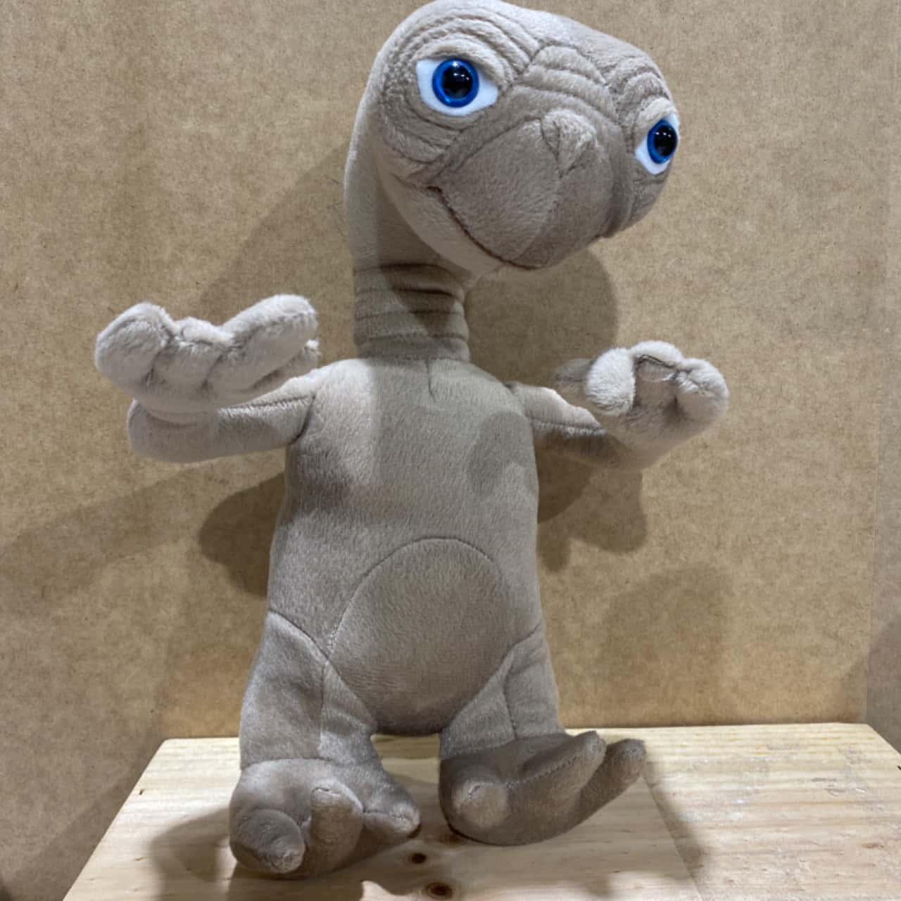 Toy E.T.(s)