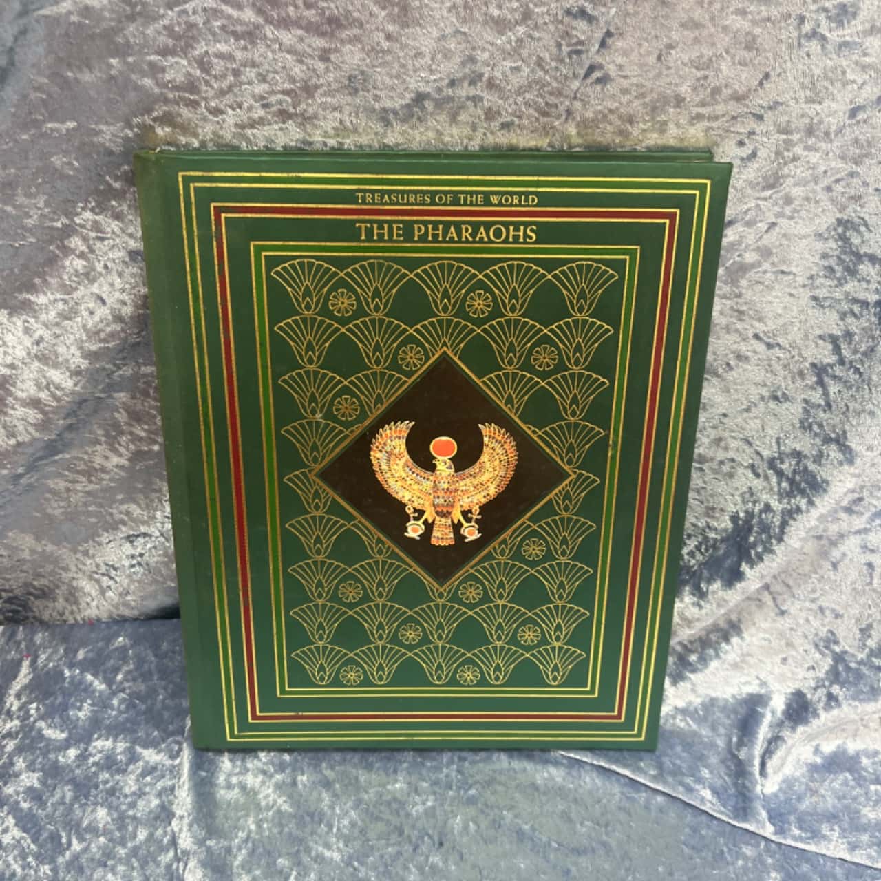 Treasures of the world the pharaohs book