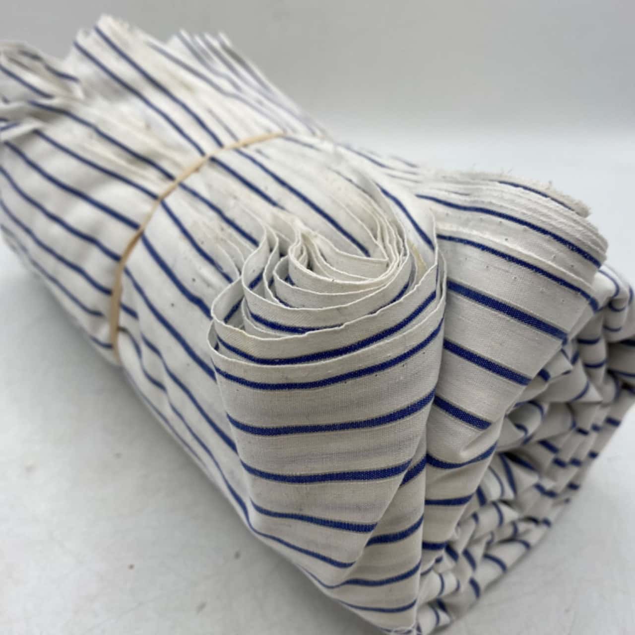 Thin Cotton Fabric white Blue Stripe 110 cm x 7.3 m(s)
