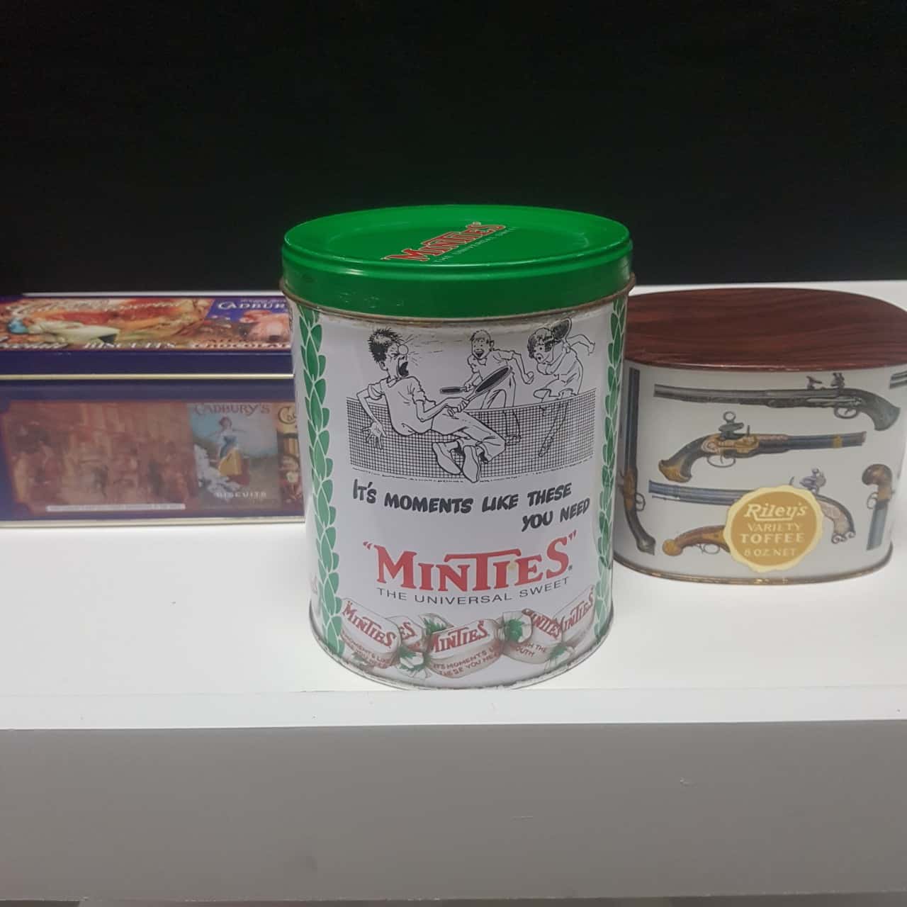 Set of 3 tins.(s) - Used Good | Salvos Stores