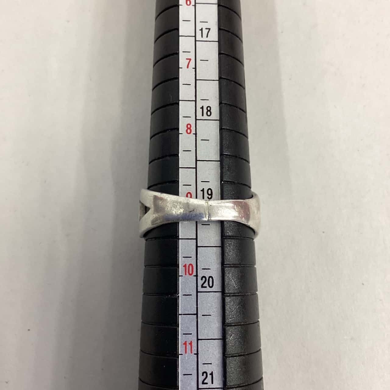 Vintage Womens Ring Sterling Silver Celtic Knot (Stamped 925)