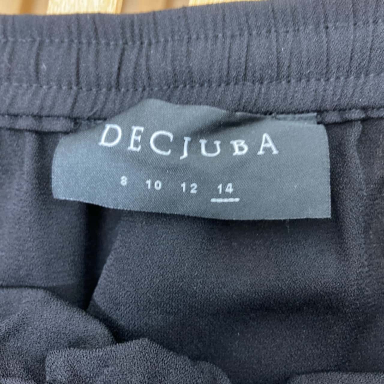 Decjuba Womens Size 14 Black (s)