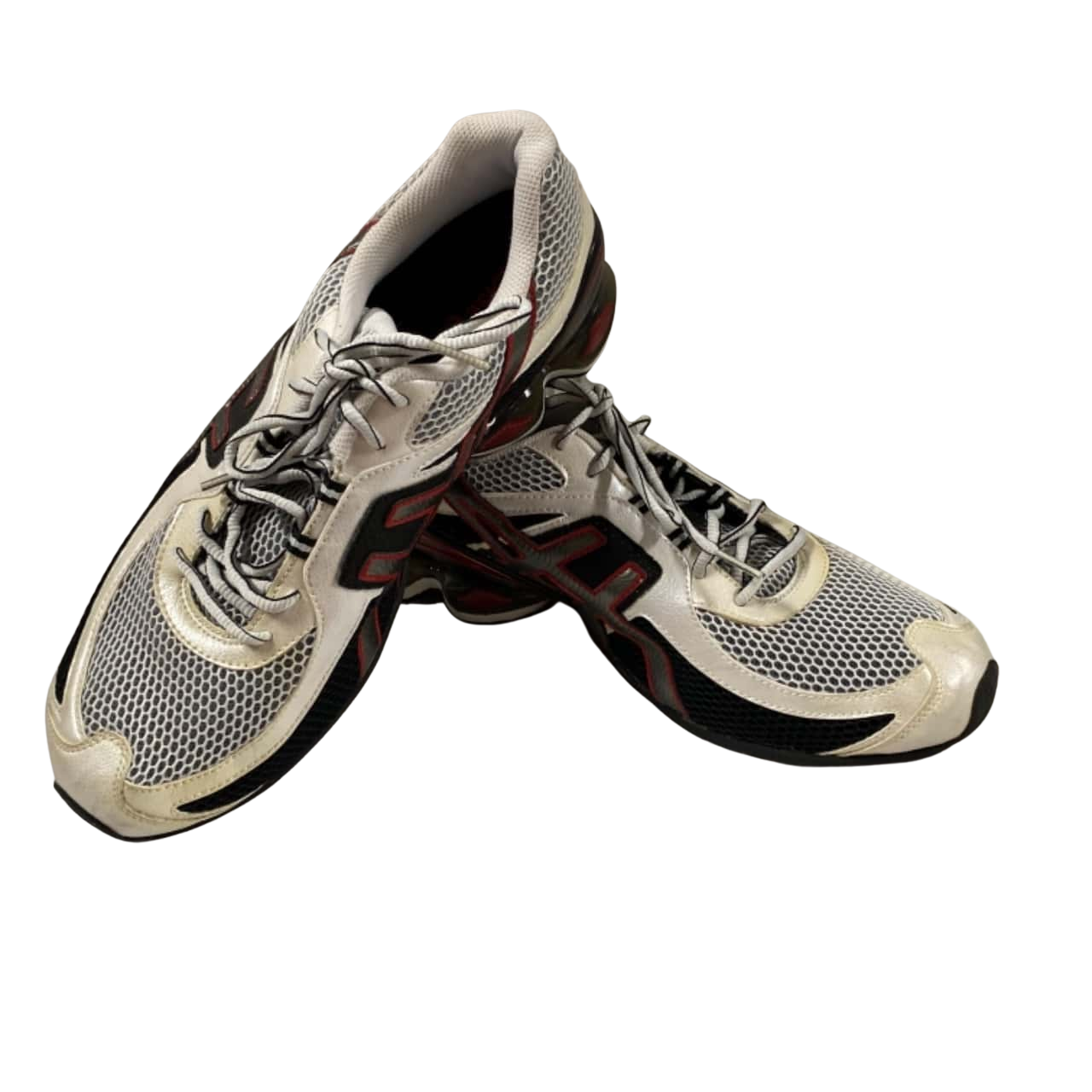 Asics Mens Size 11 Black / Grey / Red / White sneakers (s)