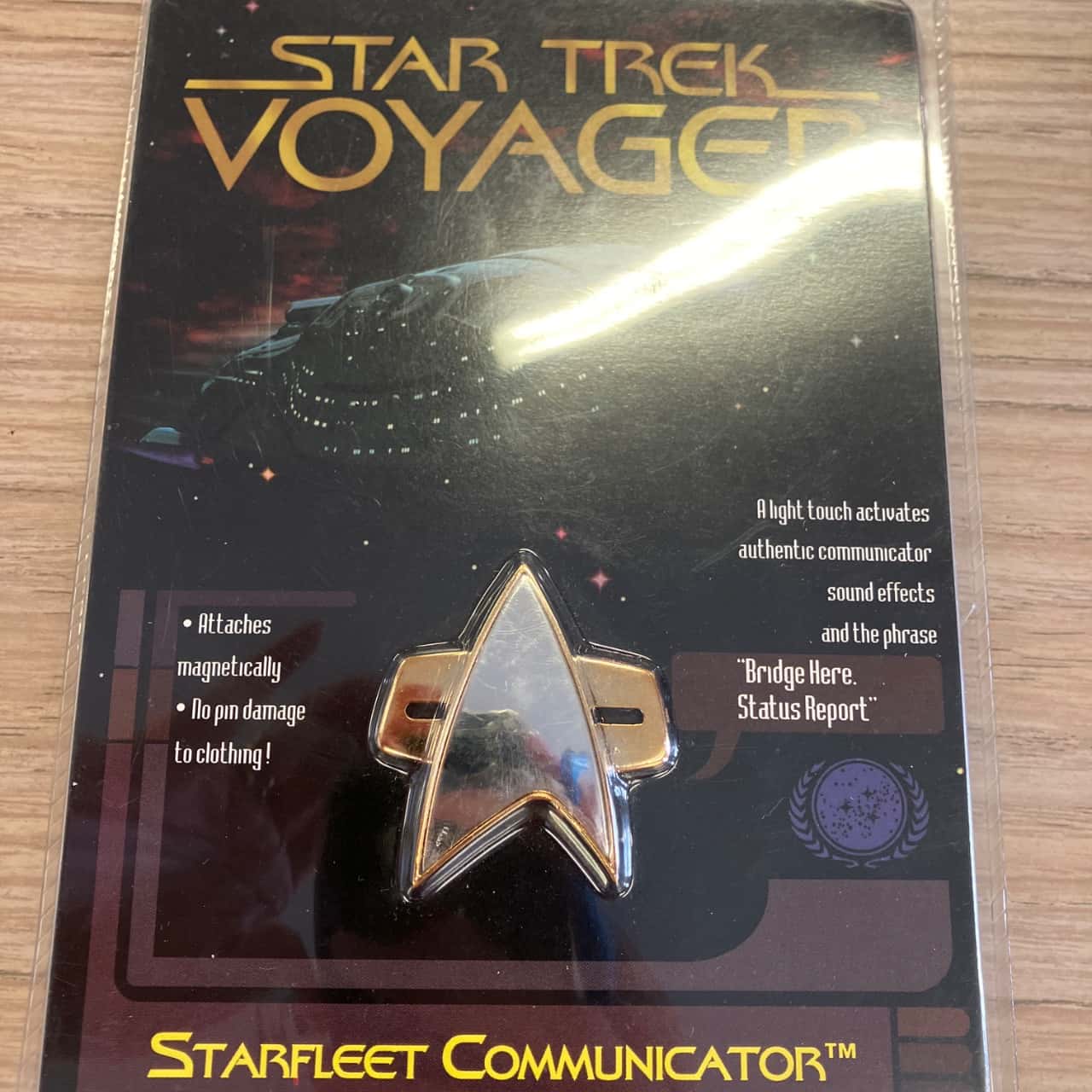 Starfleet communicator badge