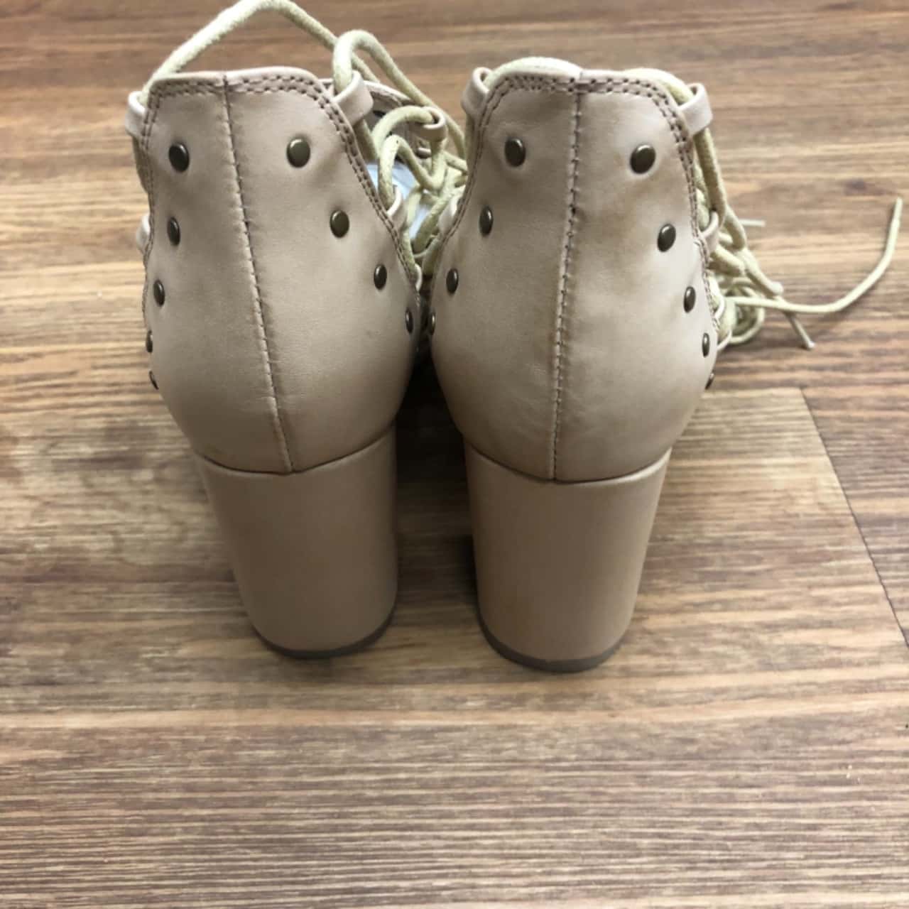 Midas Women's Strappy Shoes Size 38 Beige NEW(s)