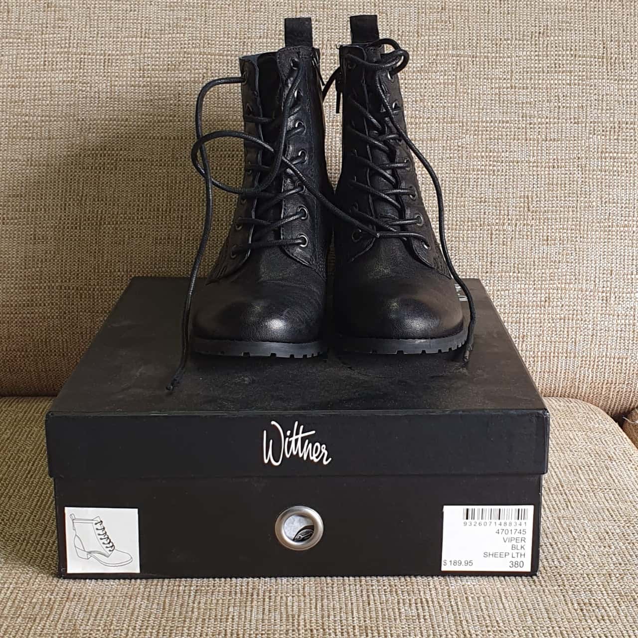 Wittner Women's Size 38 Black Boots