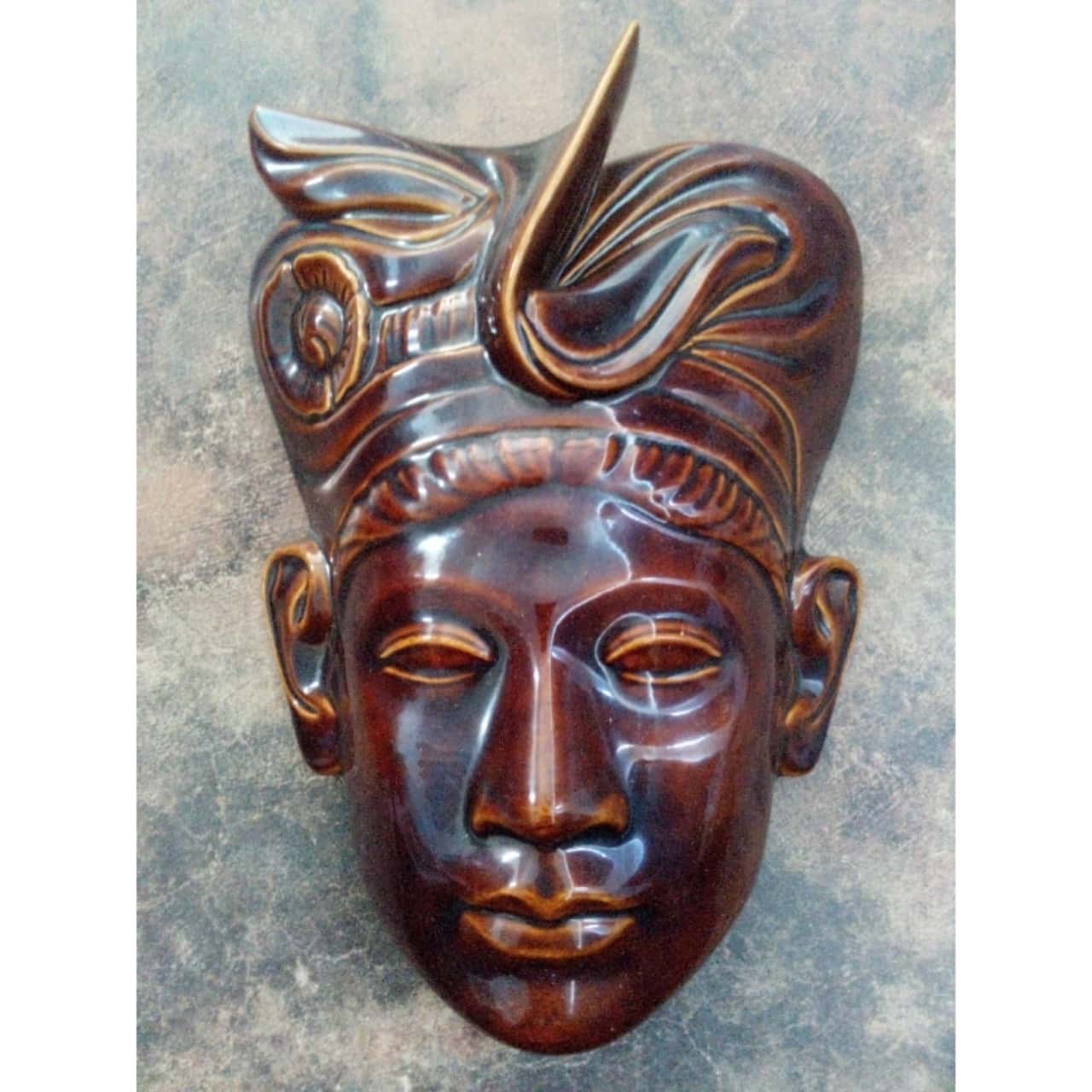 2 x arnel's Face Mask Wall Plaques