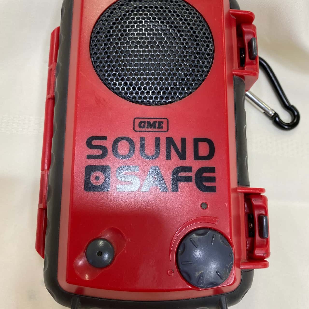 GME Sound Safe Waterproof Case with built in speaker(s)