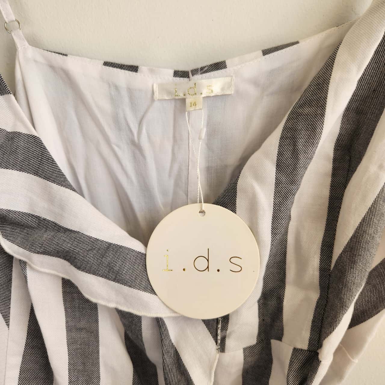 REDUCED BNWT i. d. s. Ida Alyssa Ruffle Dress Striped Wrap Size 14 / XL