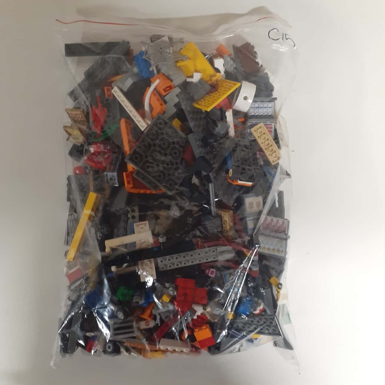 LEGO 1 kg assorted pieces
