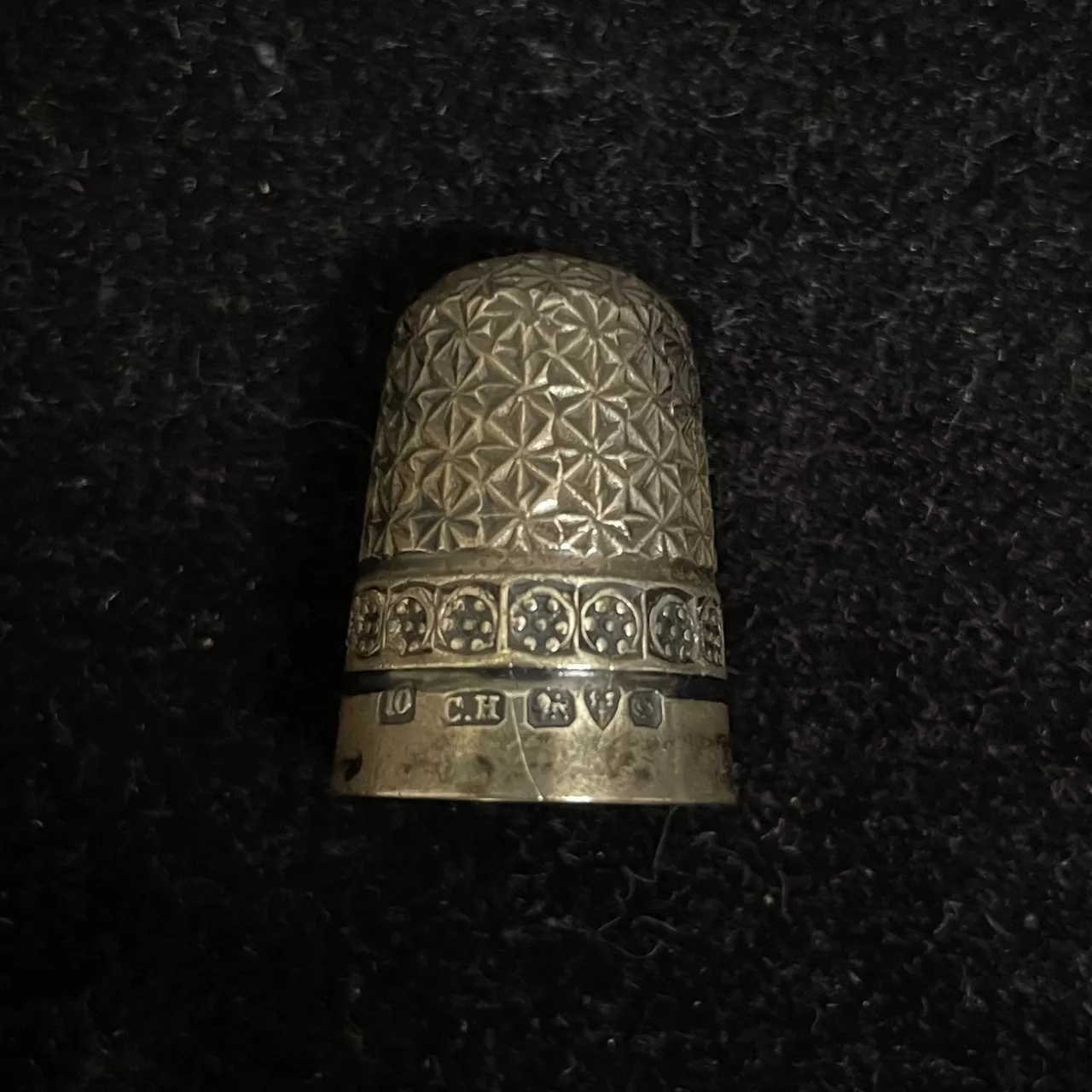 English Hallmarked Silver Thimble by Charles Horner (s)