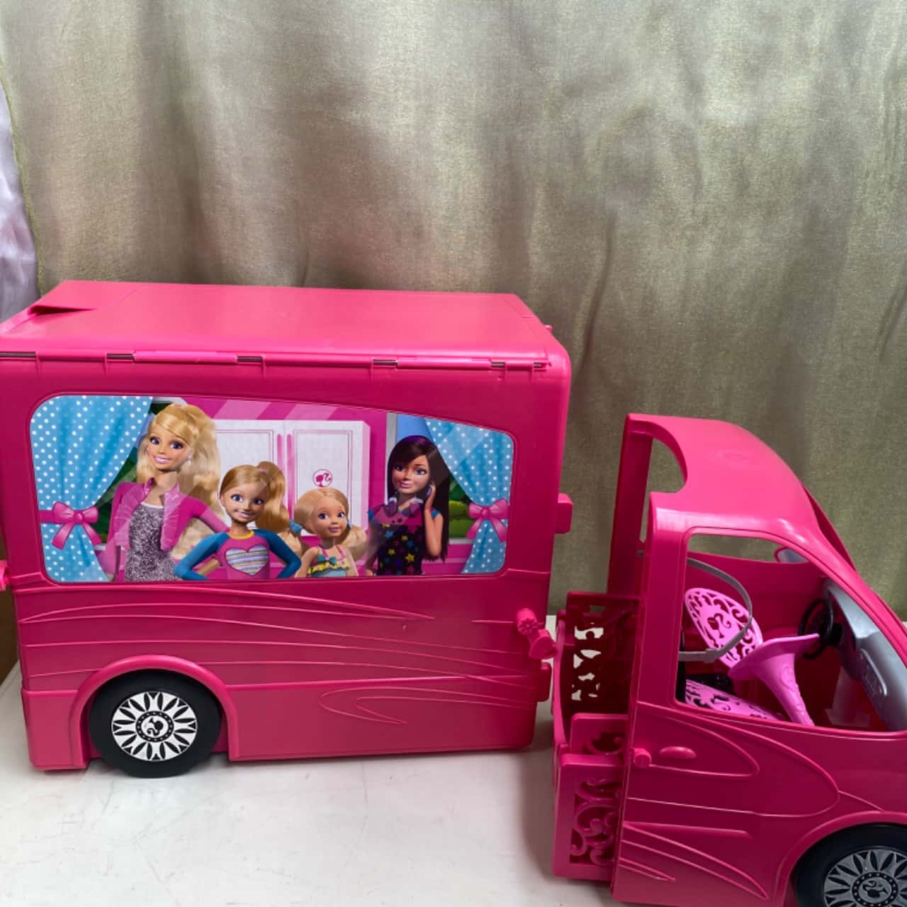Barbie Rv(s)