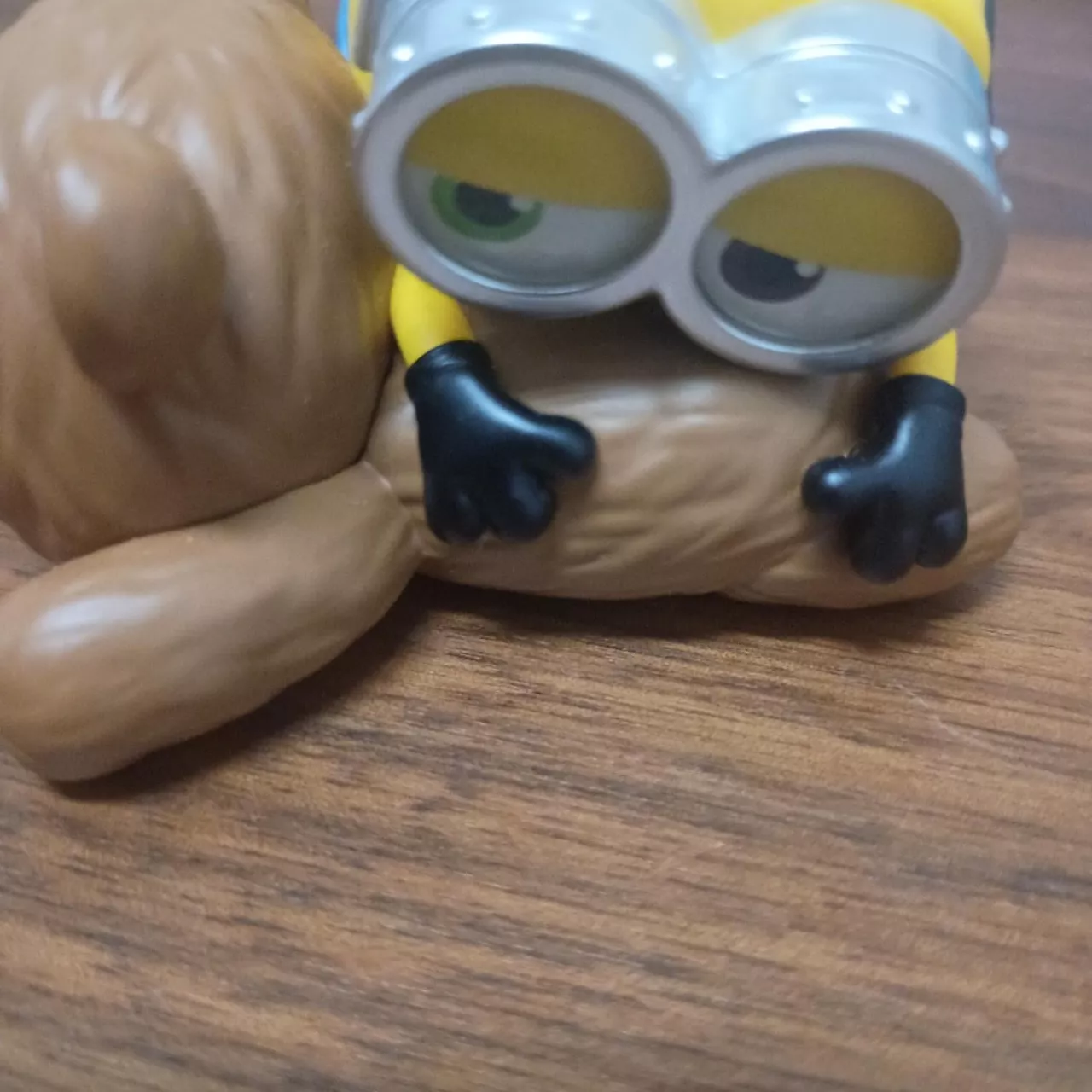 POP MART - Minions Lazy Every Day - Too Lazy To Cuddle - Used Good ...