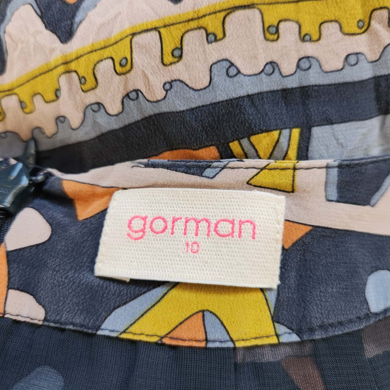 Gorman Pattern Silk Skirt Size 10 / M (s)