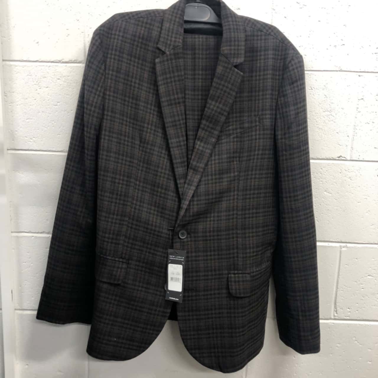 New Look Mens suit (s)
