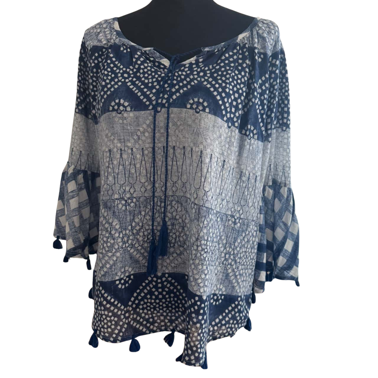 Lula Soul. Gorgeous Boho Tassel Top. Size M (s)