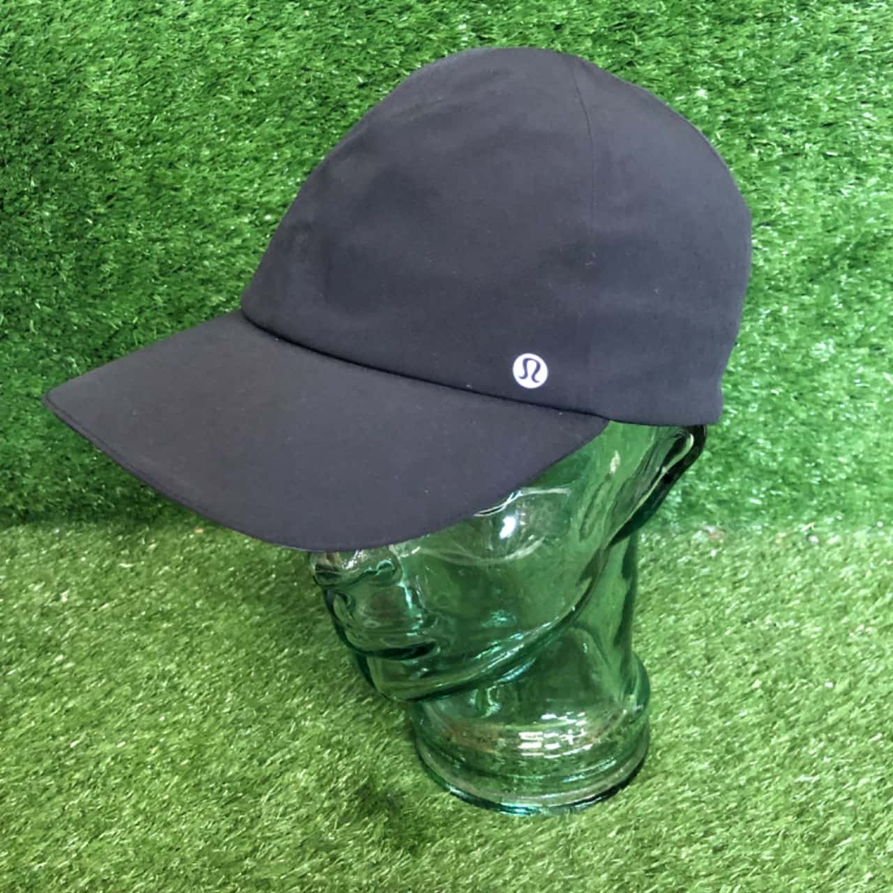 Lululemon Classic Black Cap (s)