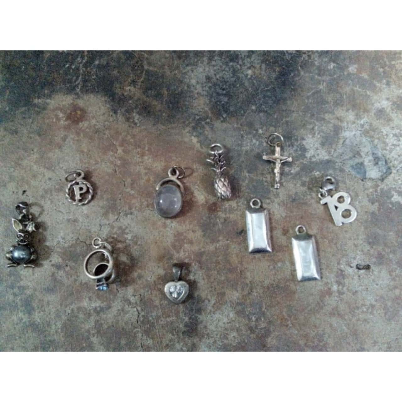925 Bulk Lot Pendants(s) - Used Good | Salvos Stores
